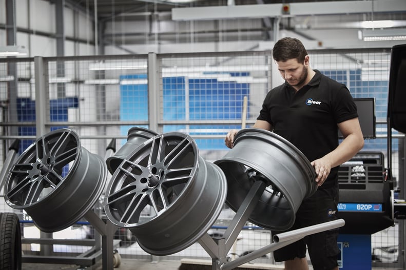 Welcome to Steer, Measurably Different accident repair centres
